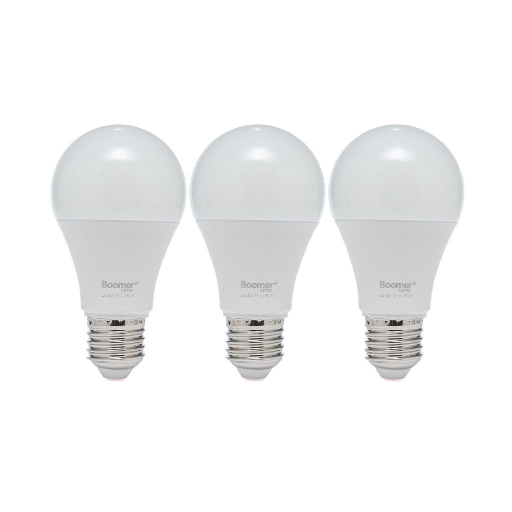 PAQUETE DE 3 FOCOS LED A19 5.5W, LUZ CÁLIDA, 500LM, BASE E27